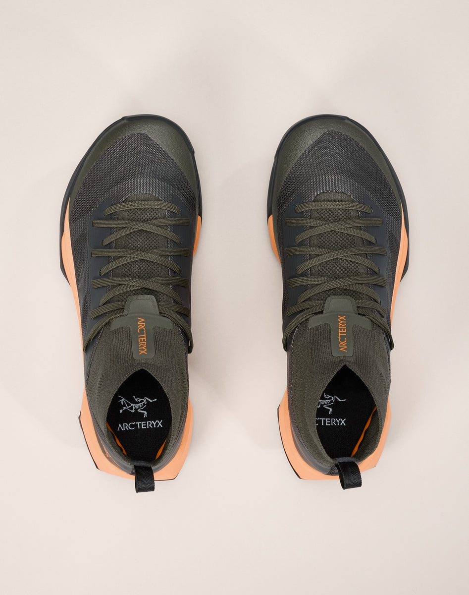 バーテックス スピード ウィメンズ – アークテリクス公式オンラインストア