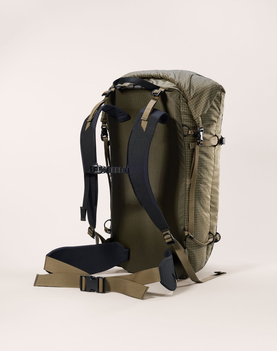 マイコン 37 バックパック – アークテリクス公式オンラインストア